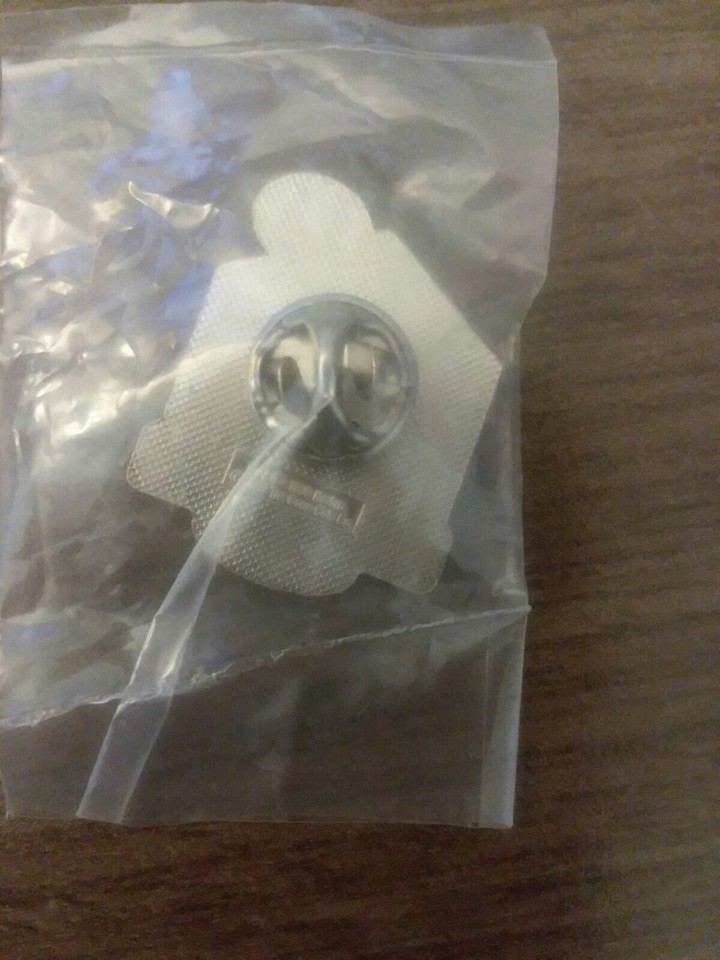 1999 McDonald's Monopoly Pin Employee Crew Lapel Collectable Coca Cola ...