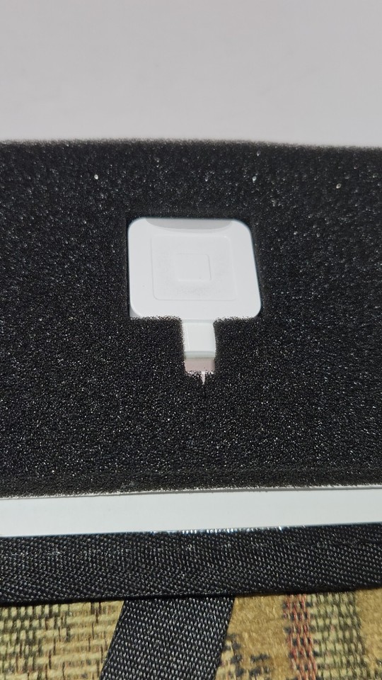 New Square Reader Magstripe Device Credit Card IPhone apple lightning ...