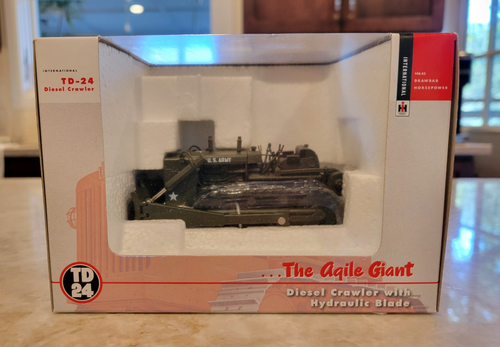 International IH TD-24 Hydraulic Dozer Military SpecCast 1:50 Scale # ...