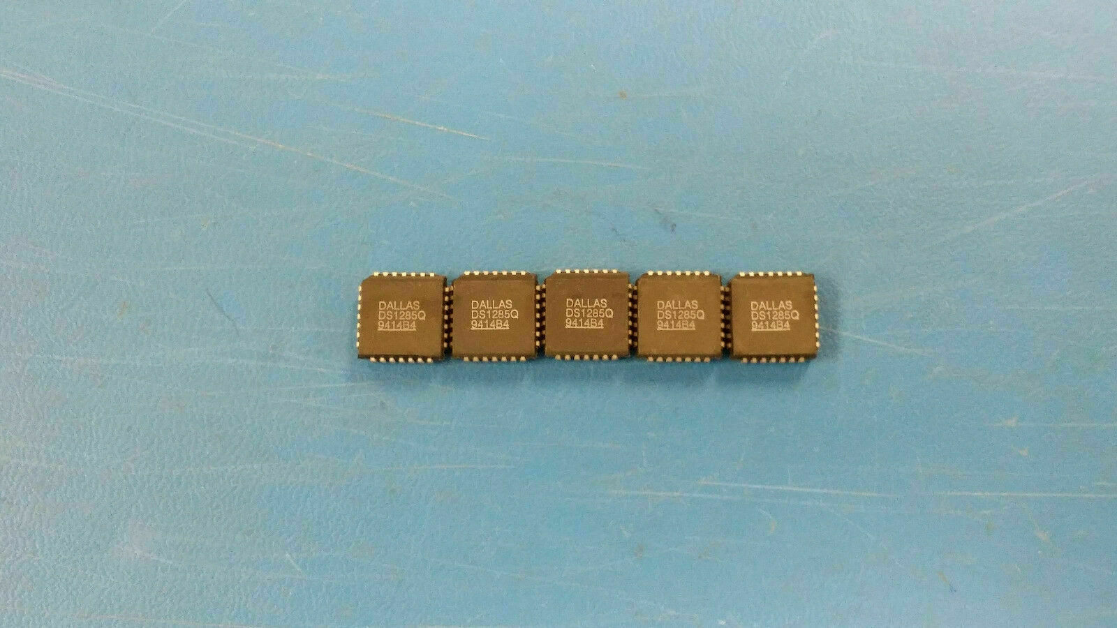 (5 PCS) DS1285Q DALLAS 1 TIMER(S), REAL TIME CLOCK, PLCC28 PIN | eBay