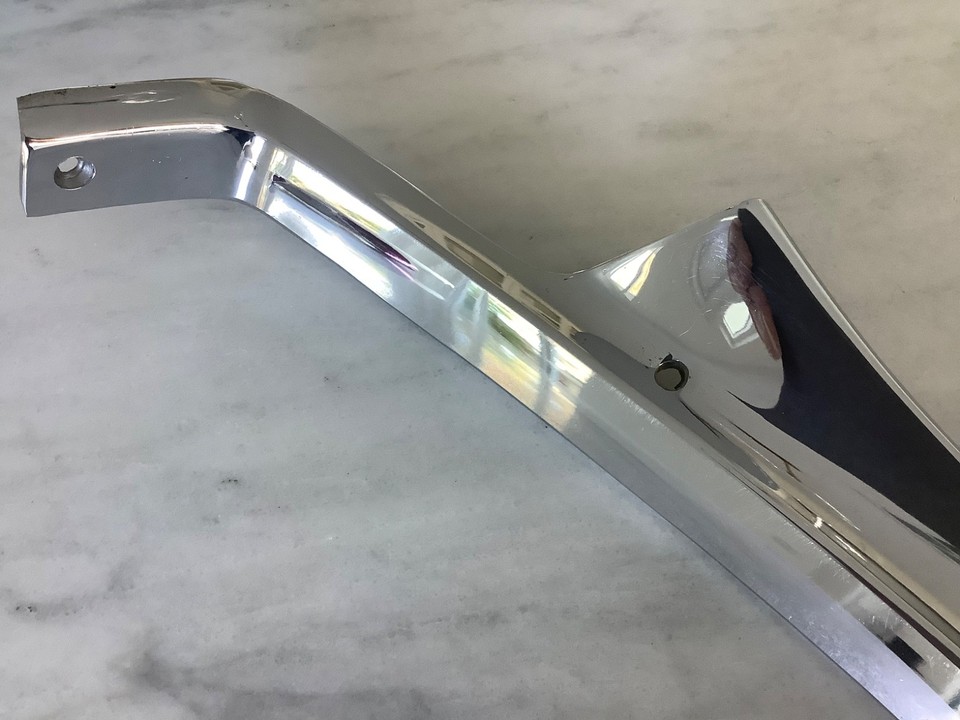 68 69 70 71 72 El Camino almost NOS GM 7741958 RH Forward Bed Molding ...