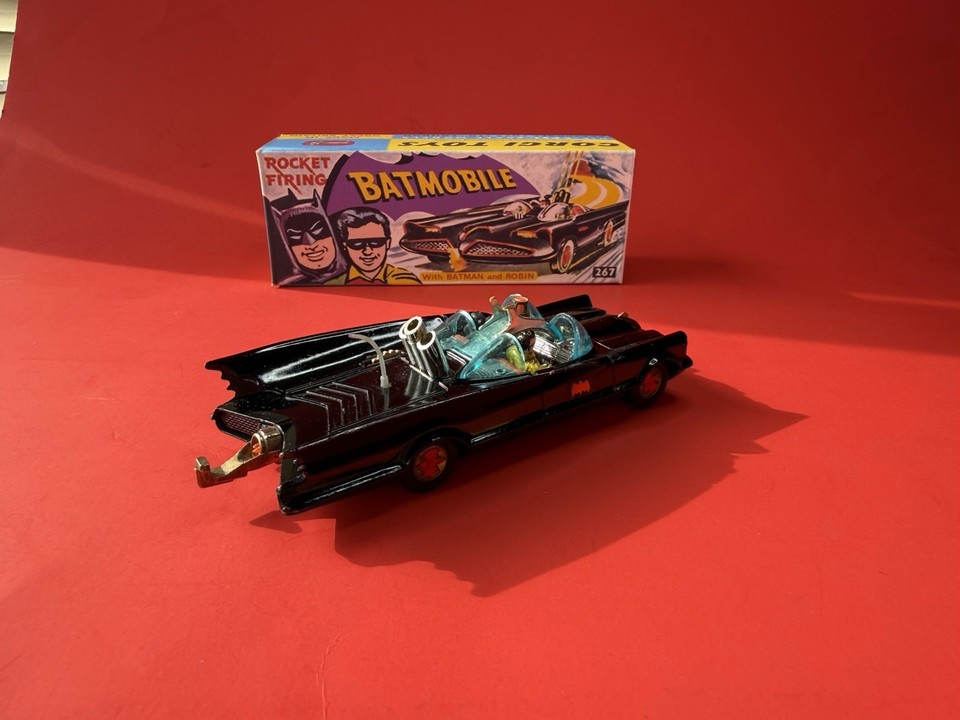 CORGI Vintage Batmobile 267 2nd Edition issue in Great Condition W ...