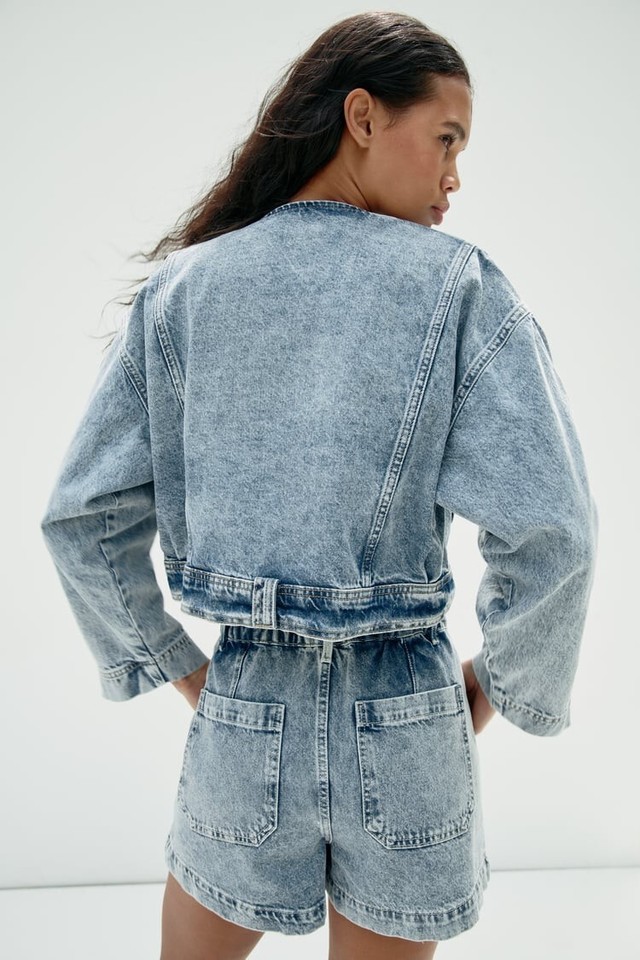 NWT ZARA WASHED EFFECT DENIM JACKET LIGHT BLUE - REF 6164/109 M $90 | eBay