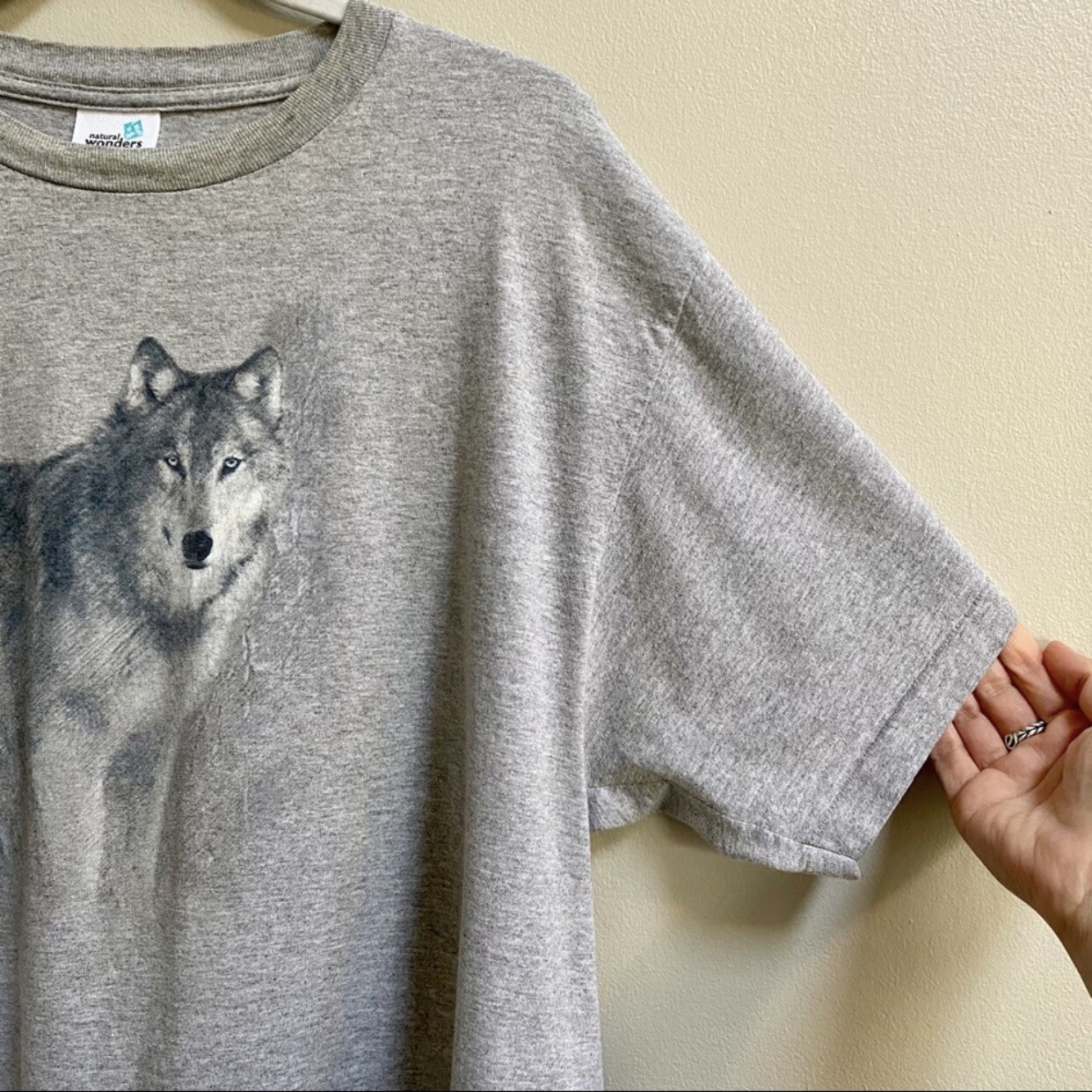 Men's Natural Wonders Grey Wolf Print T-Shirt Size XL - Gem
