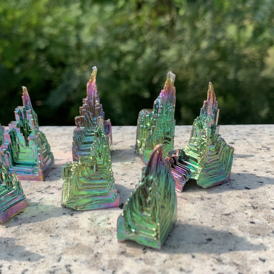 10pcs Natural Rainbow Aura Titanium Bismuth Specimen Crystal Stone ...