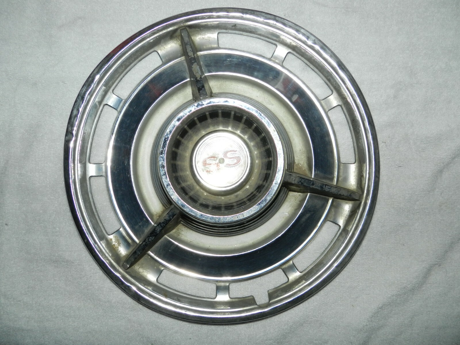 1 Chevy Chevelle SS Hubcap OEM | eBay