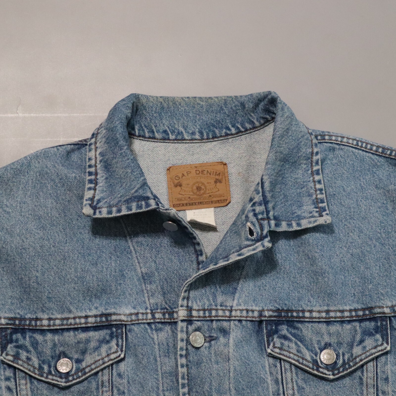 GAP Blue Jean Denim Jacket Vintage XL 90s Grunge Cott… - Gem