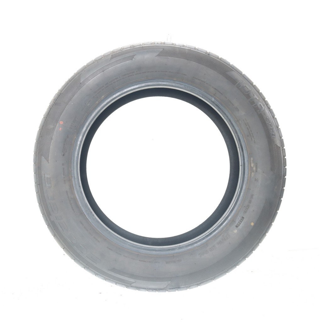 Set of (4) Used 255/60R19 Accelera IOTA ST68 109H - 8-8.5/32 (12174) | eBay