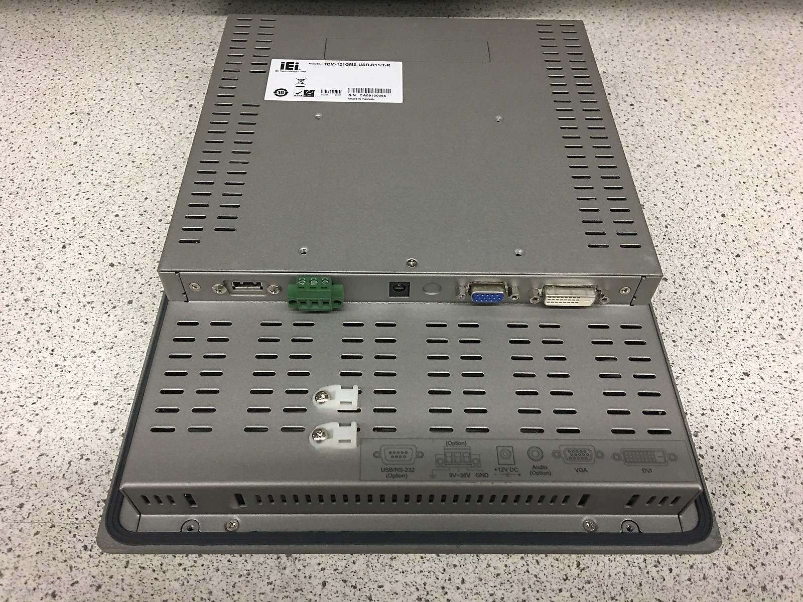 iEi Technology TDM-121G 12.1” Wide Range Temperature TFT LCD ...