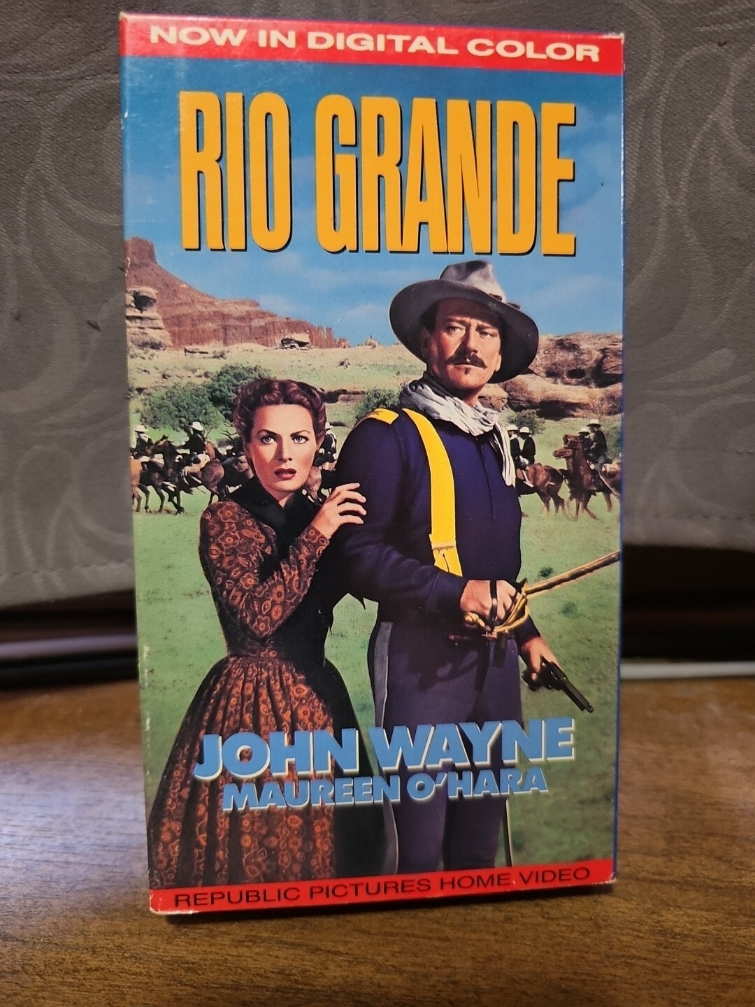 Rio Grande (VHS, 1994, Colorized Version) 17153345339 | eBay