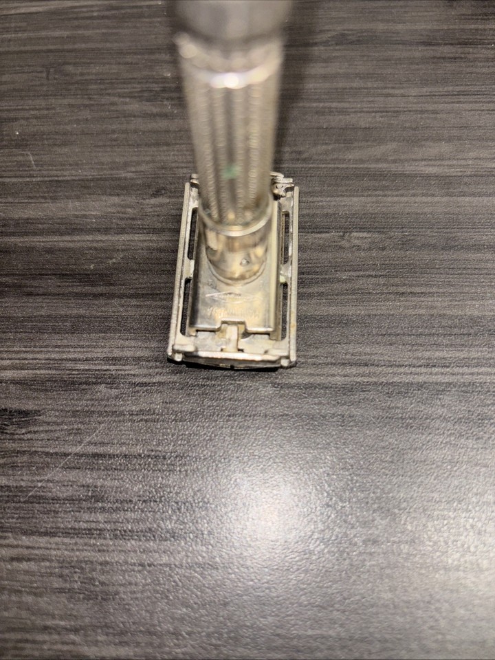 (2) Vtg 1959 Gillette Fat Boy Adjustable TTO Safety Razor Made in USA 2 ...