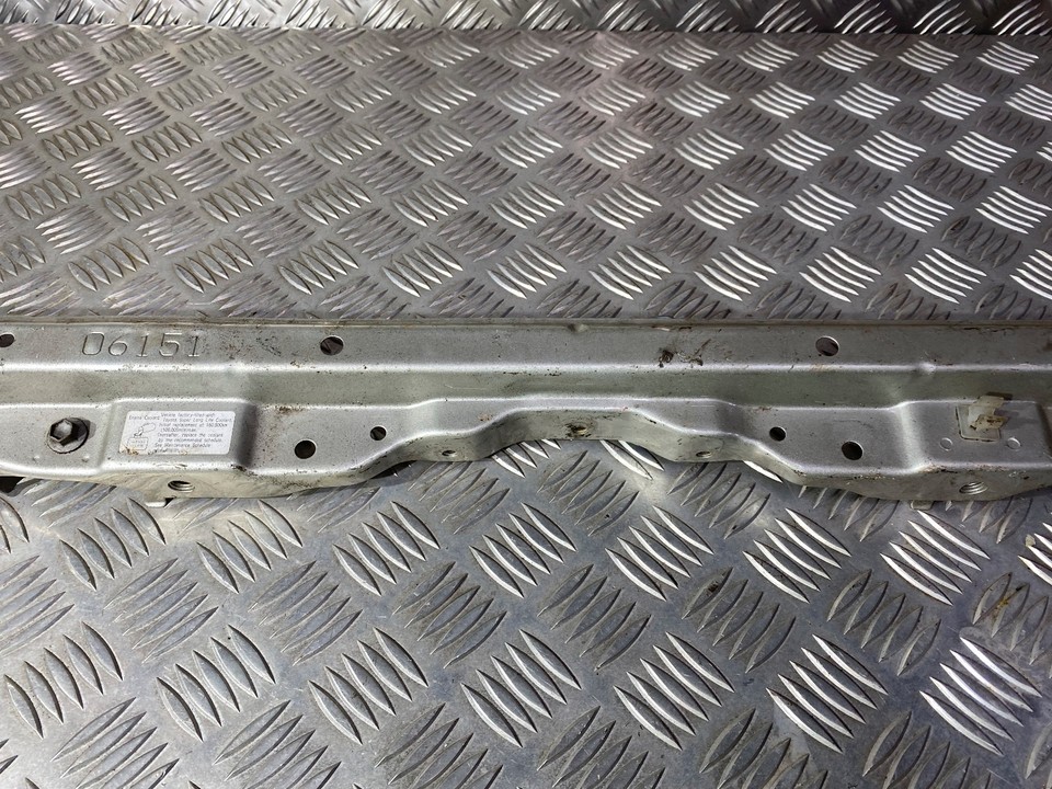 TOYOTA HILUX MK6 MK7 FRONT PANEL TOP SUPPORT SLAM PANEL | eBay