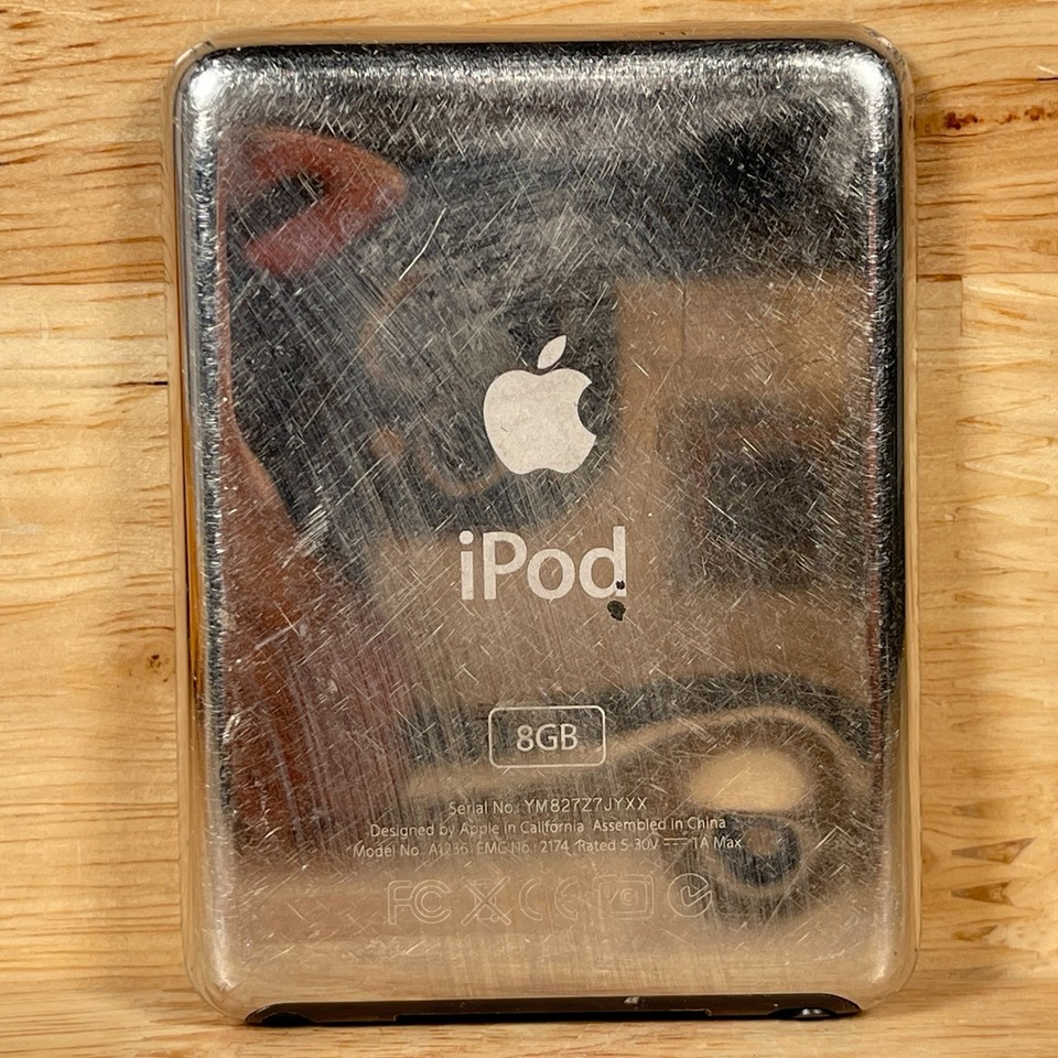 Apple iPod Nano 3rd Generation A1236 Silver 2" LCD 8GB Portable MP3 ...