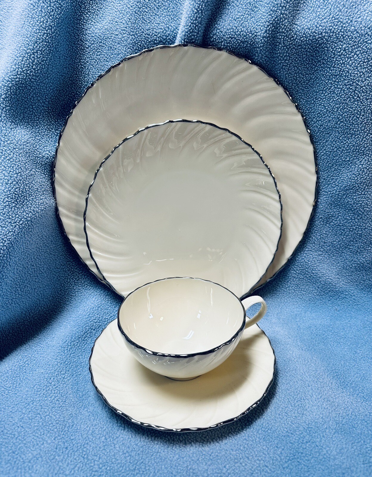 Lenox Weatherly Bone China Swirl Platinum Lot Of 47pc Dinner Set | eBay