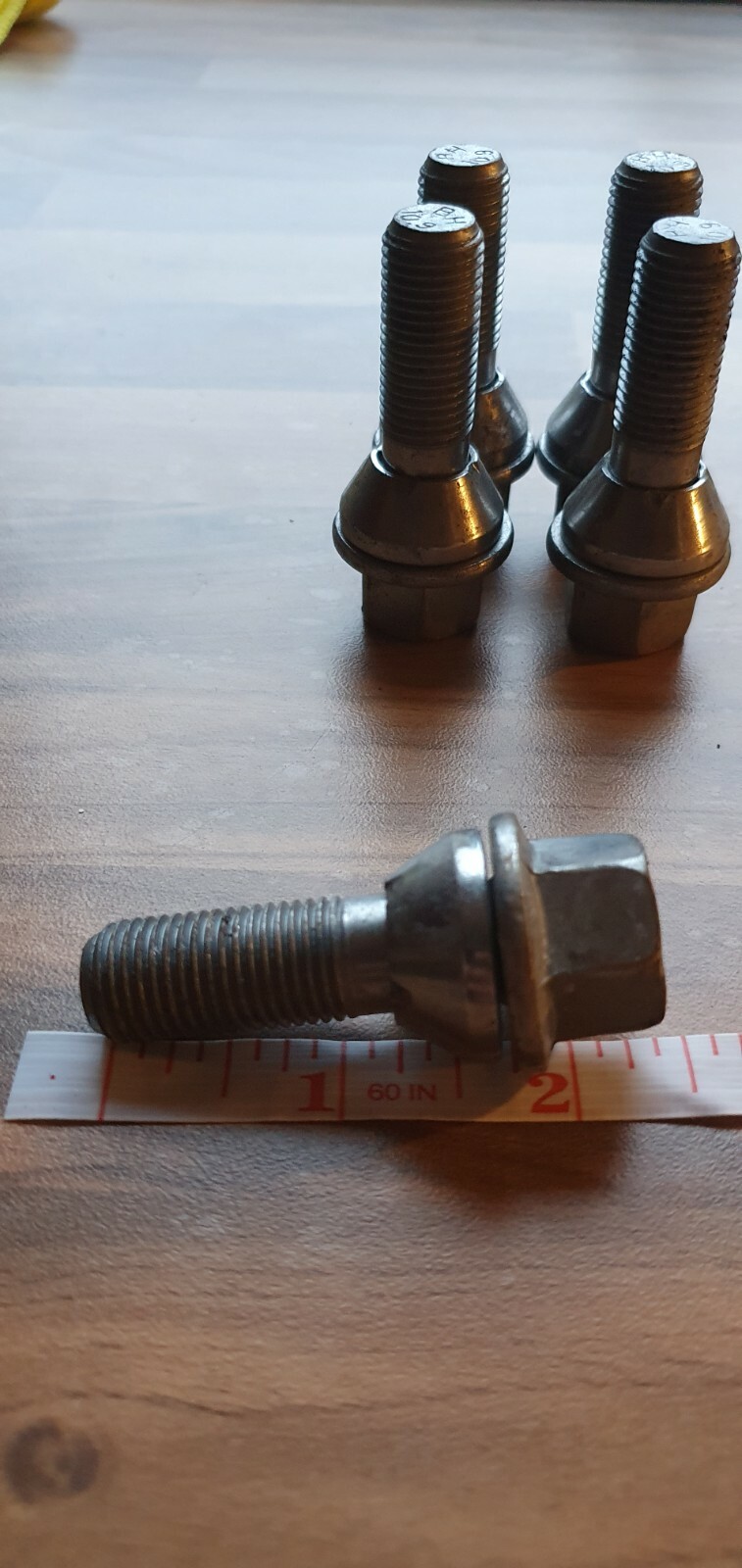 Genuine Volvo XC 40, XC60, XC90 Wheel Bolts set of 5 | eBay UK