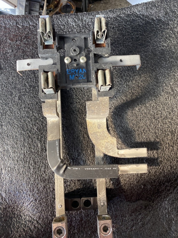 BRYANT METER SOCKER 200 AMP 120/240 VOLTS 1 PH MS200 | eBay