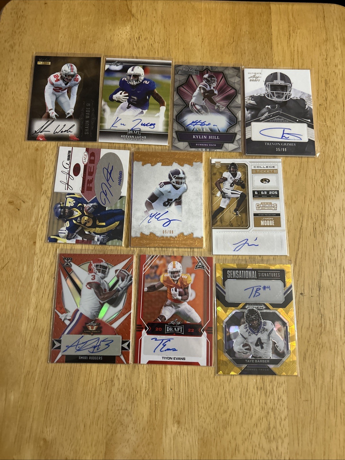 NFL Lot Of 50 Autographs Relic Memorabilia Cards Rookies Numbered ...