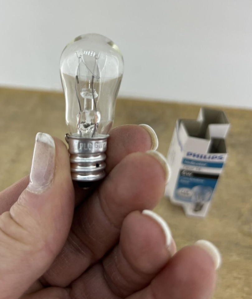 Philips 6S6 6W Clear 120V Indicator & Sign Incandescent Light Bulb Lamp ...