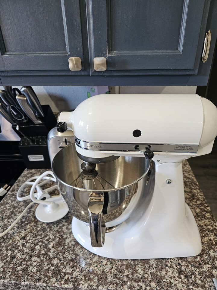 KitchenAid 5 Quart Artisan Stand Mixer KSM150PSWH (White) | eBay