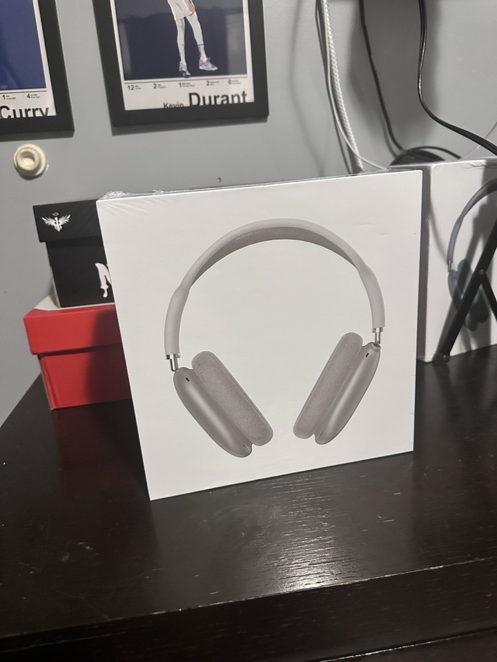 AirPod Max 2nd Gen USB-C White &Silver, Comes With Noise Cancellation ...