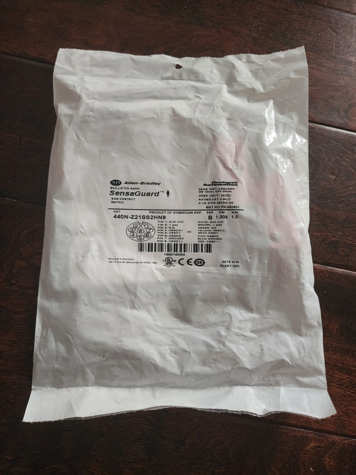 Allen-Bradley SensaGuard Safety Switch - Red (S440N-Z21SS2HN9) for sale ...