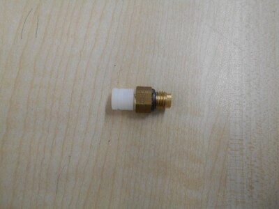 Anschlussstutzen Mercedes-Benz Airmatic Luftfeder A0003270069 | eBay.de