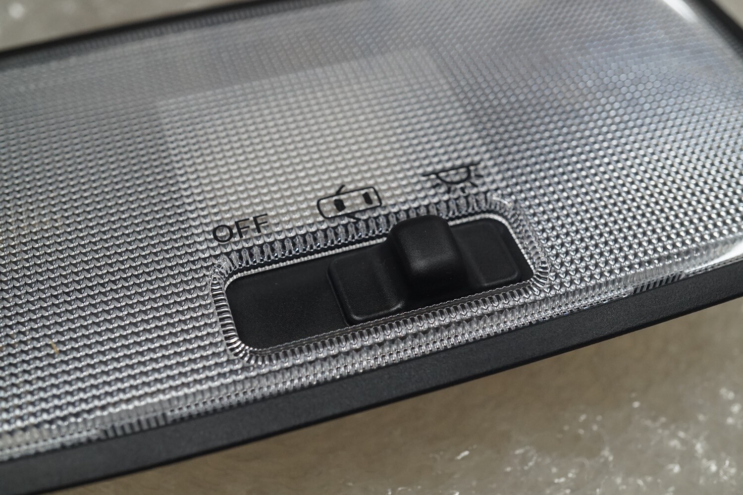 81240-0K070-C0 Lamp Assembly Dome For Toyota New Fortuner 2020 | eBay