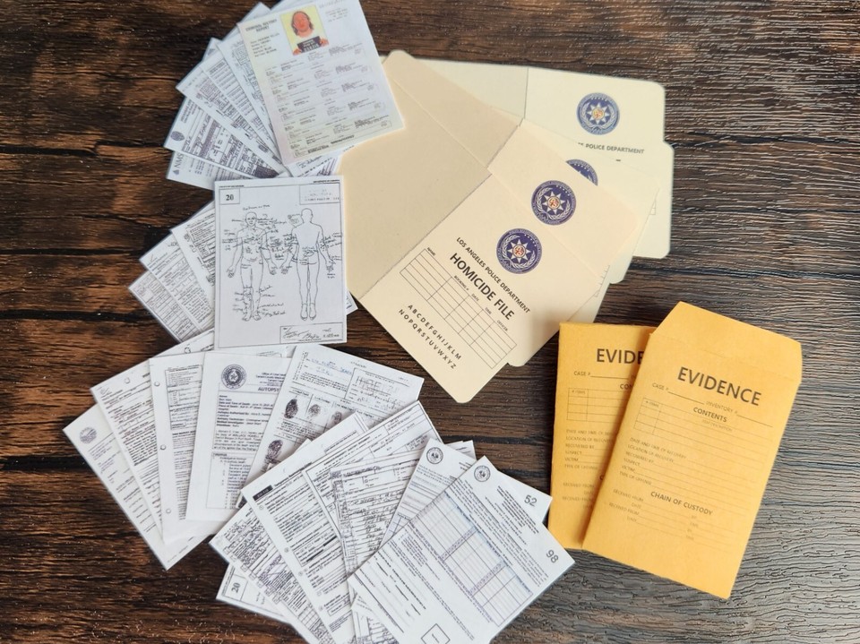 1/6 SCALE Mini Police Homicide CSI Paperwork, 2 Folders, 2 Evidence, 20 ...