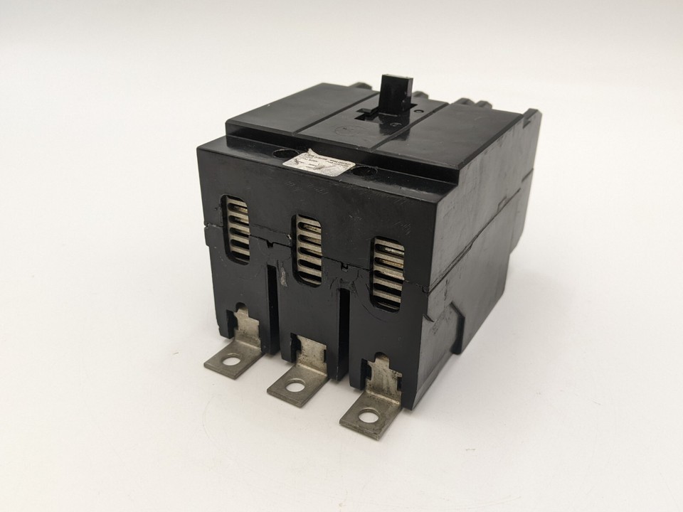 Eaton GHB3030 Bolt On Circuit Breaker 30A 3P 480Y/277V 3PH GHB 30 Amp 3 ...