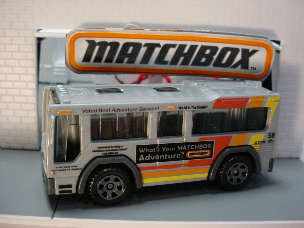Matchbox City Bus 2006 Matchbox #33 City Bus ORANGE / SILVER / NATIVE