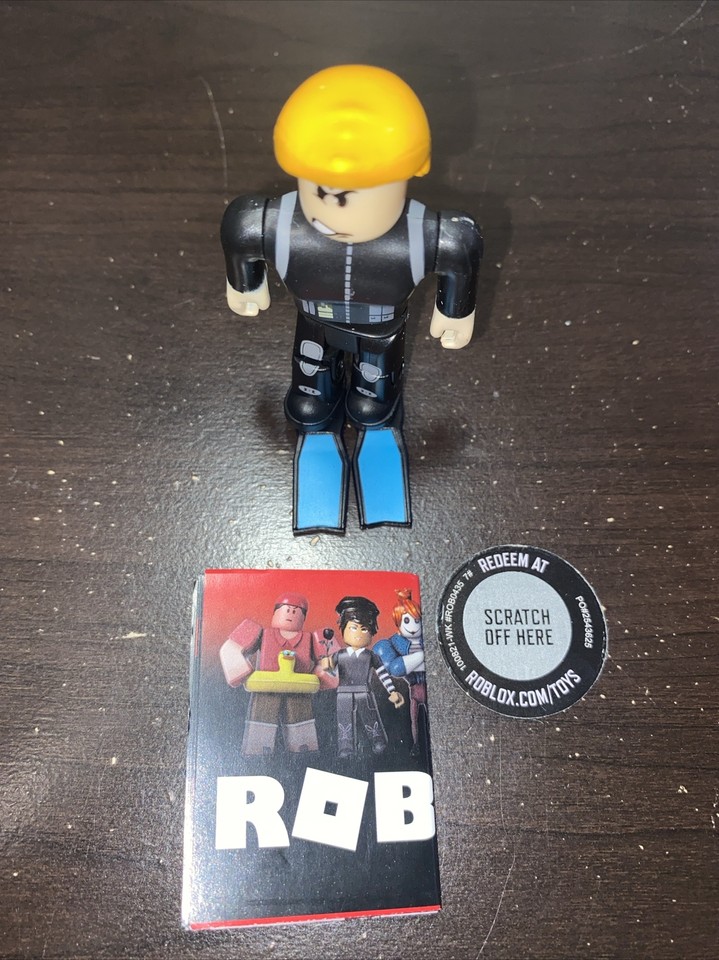 Roblox Celebrity Series 11 Crystal Diving Spear W/Virtual Fishing ...