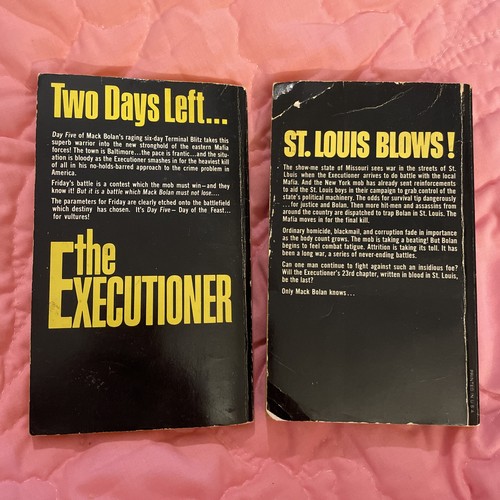 The Executioner By Don Pendleton Lot #23 St Louis Showdown #37 Friday’s ...