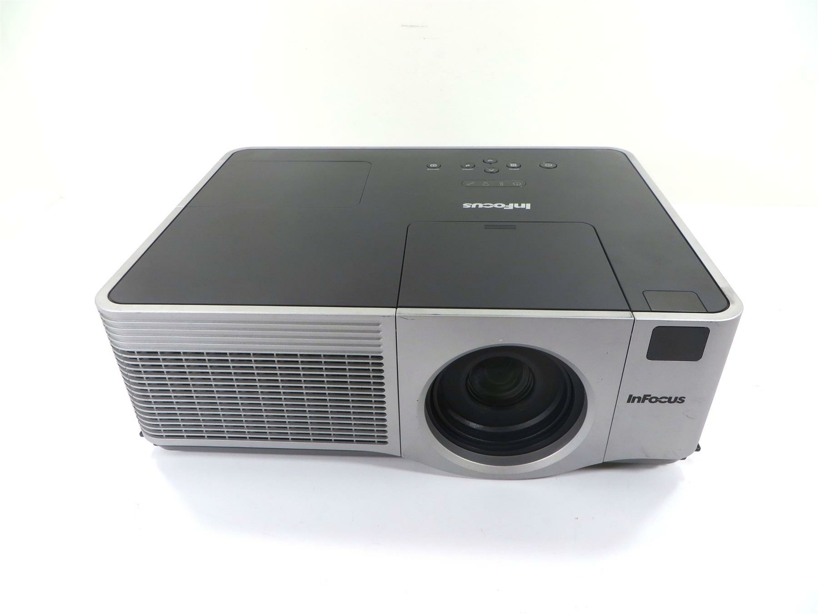 Infocus IN5104 LCD Home Cinema Projector HDMI - Free Shipping. | eBay