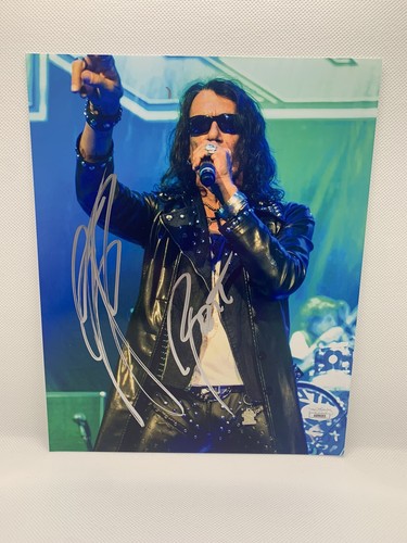 Stephen Pearcy Signed Autographed Band Ratt Lead Singer 8x10 Photo JSA ...