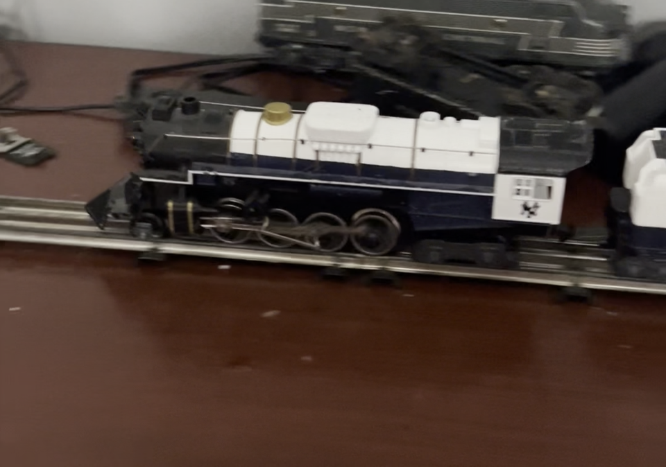 LIONEL O GAUGE 2-8-4 DIECAST NEW YORK YANKEES STEAM LOCOMOTIVE ...