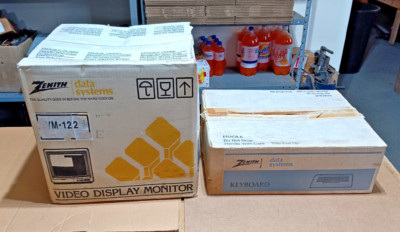 retro vintage 1984 Zenith Data Systems computer keyboard monitor CRT ...