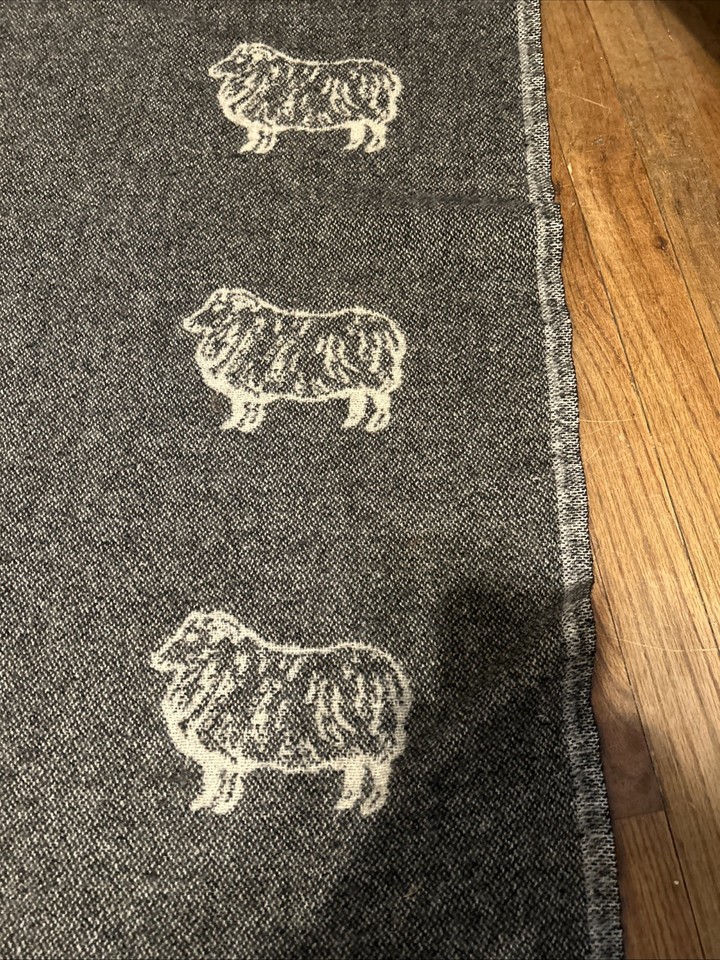 Samband Of Iceland Wool Blanket Black And Ivory With Sheep 60”x76 ...