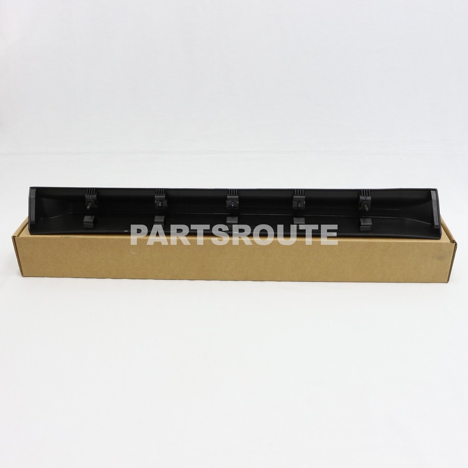 2016-2020 Nissan Pathfinder OEM Rear Right Lower Door Molding 82876 ...