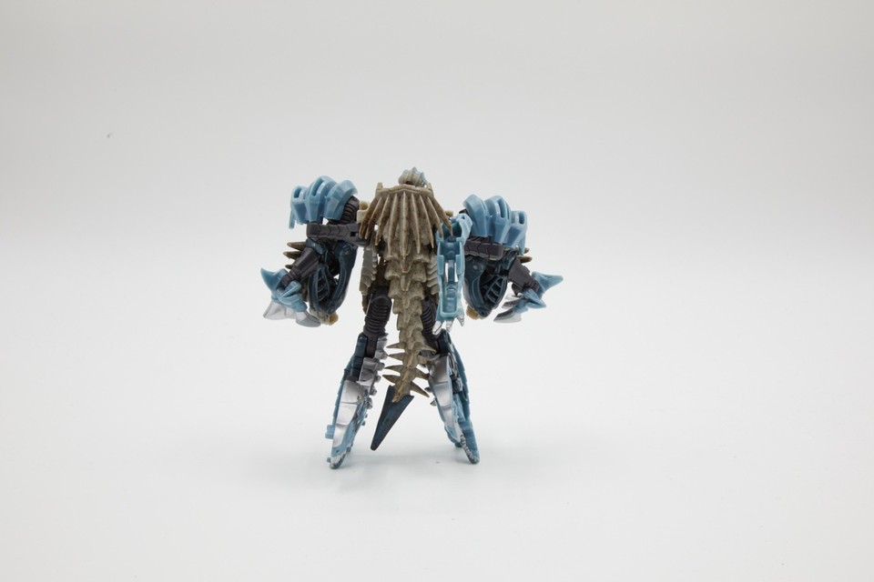 Dinobot Slash Premier Edition - Deluxe Last Knight TLK Transformers ...