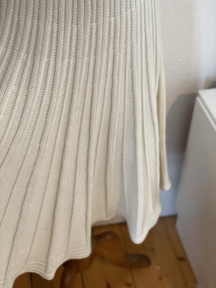 Designer Heavy Cream Wool Skirt Size 10 - From Sample Sale. Probably ...