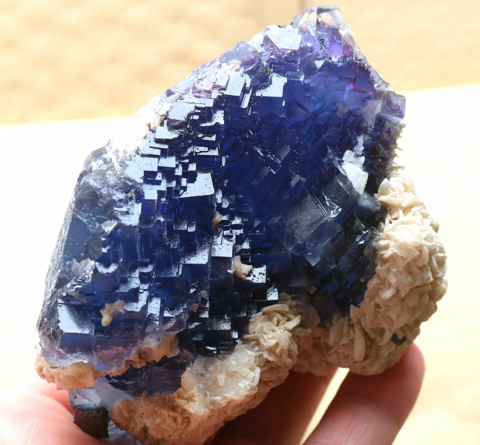 550.9g NATURA Transparent Blue Cube FLUORITE Calcite Mineral Specimen ...