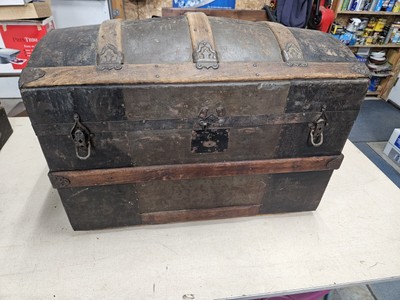 Antique Camel Back Trunk with Insert, 29x22x16 | eBay