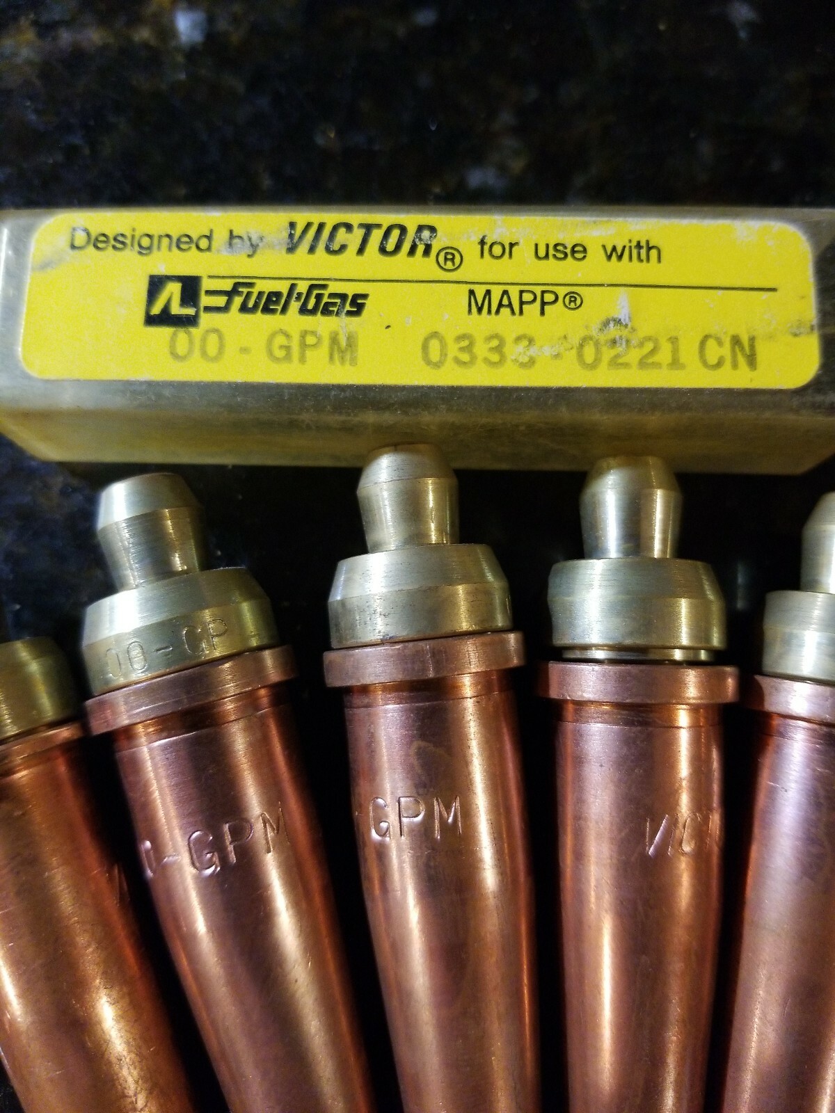 Victor Cutting Torch Tip Victor Mapp 00-GPM 0333-0221 Two Piece Large ...