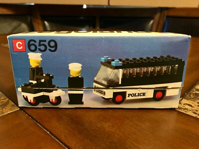 LEGO 1975 POLICE PATROL W/ POLICEMAN 659 COMPLETE WITH BOX ...