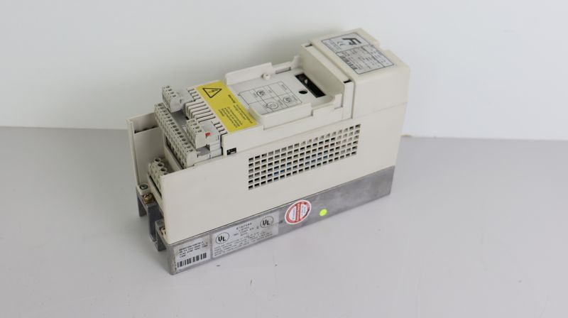 KEB F4 09.F4.C1D-3420/1.4 400V 1,5kw 9.F4.C1D-3420 V1.4 TOP ZUSTAND ...