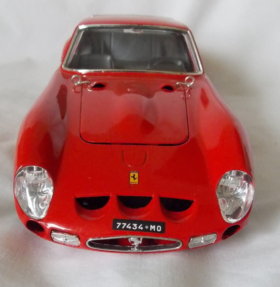 Bburago Ferrari SJ GTO 1/18 Scale Diecast | eBay