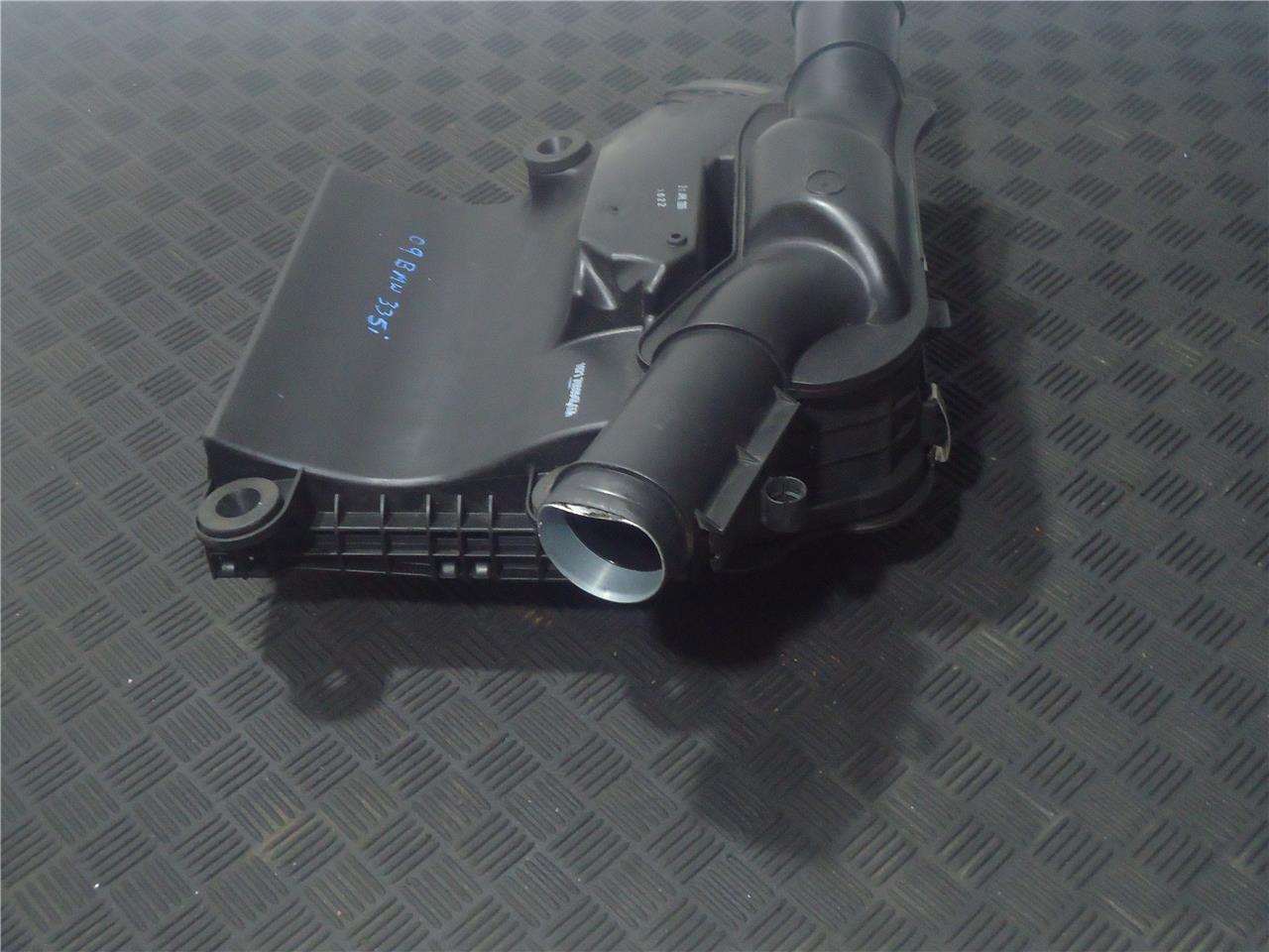 2009 BMW E92 335i OEM AIR FILTER BOX UPPER COVER PANEL | eBay