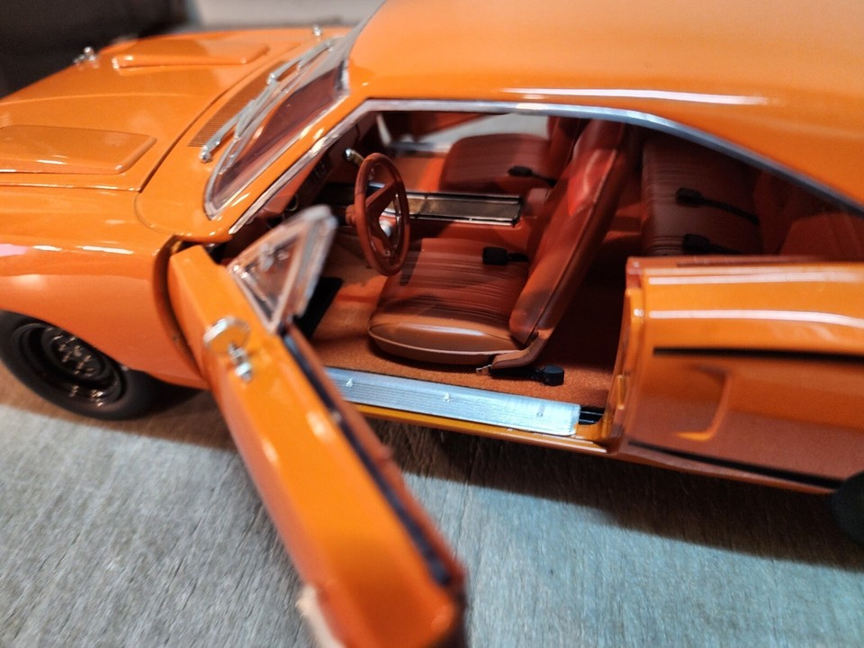 GMP/ACME 1970 DODGE SUPER BEE - GO MANGO - 18956-B - FREE SHIPPING. | eBay