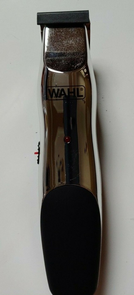 Wahl Model 5622 Groomsman Rechargeable Beard Mustache Hair & Nose Hair ...