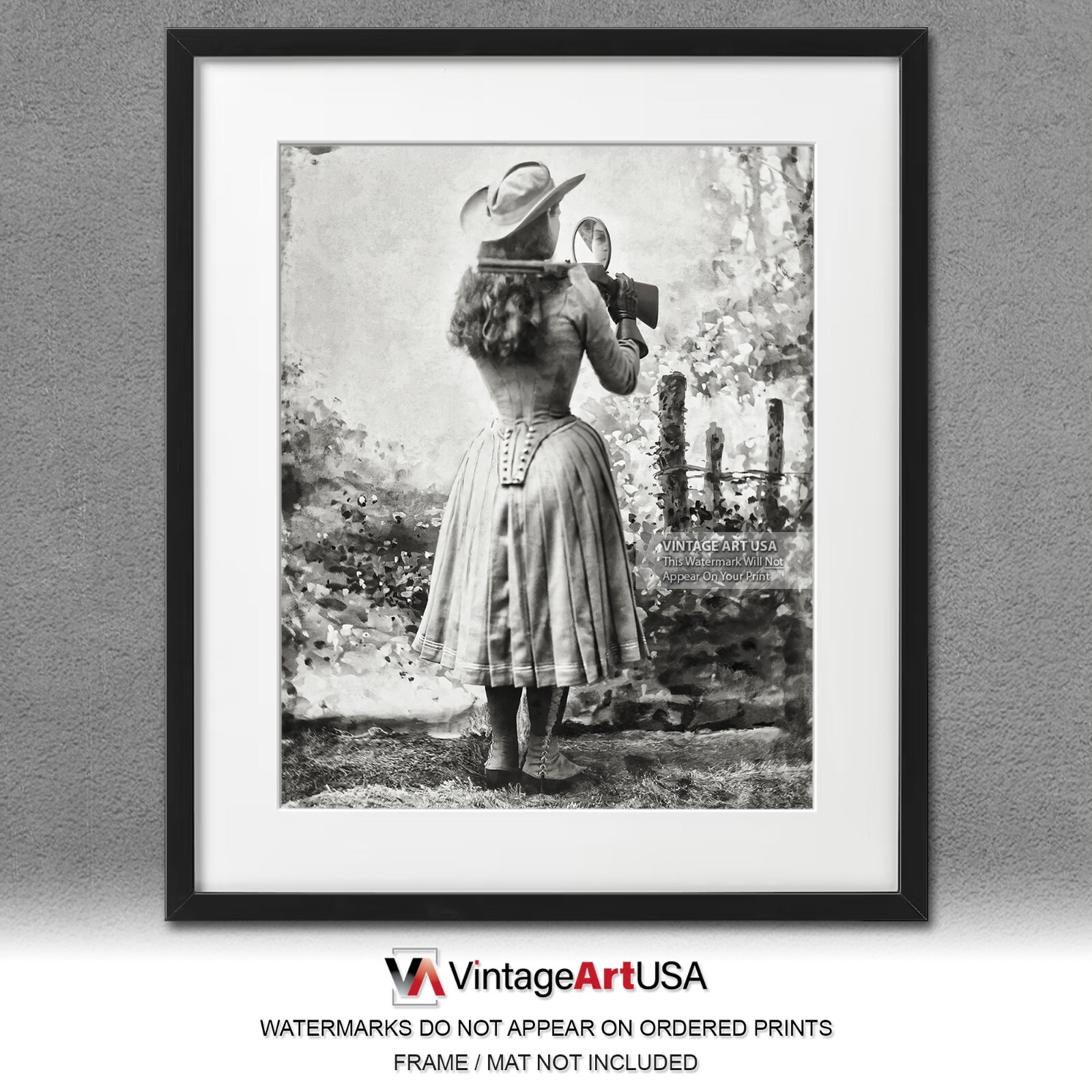Annie Oakley Famous Trick Shot Photo - Gun Over Shoulder with Hand ...